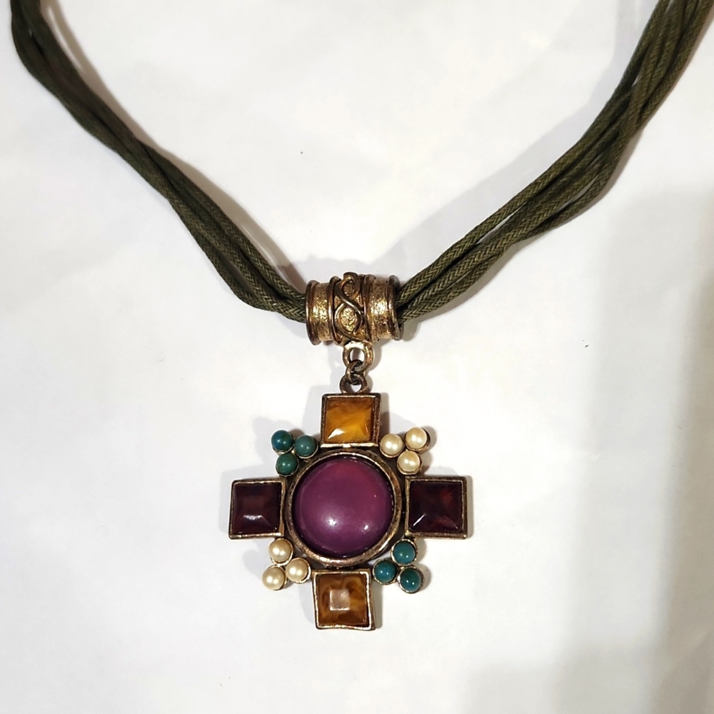 Vintage Gem Medallion On Multi Strand Olive Green Cor… - Gem